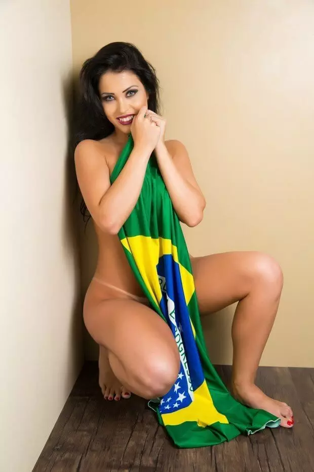 Claudia Alende 10329_2