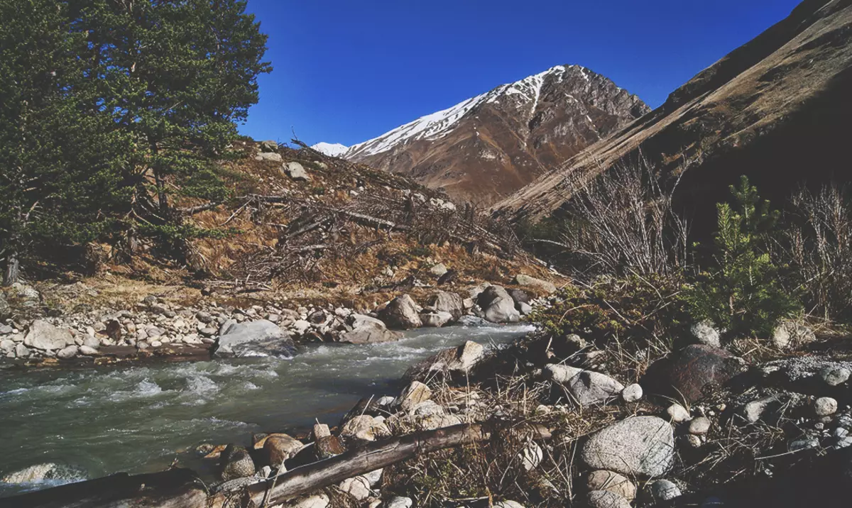 5 imizila kakhulu amahle Trekking Russia hhayi kuphela 12874_16