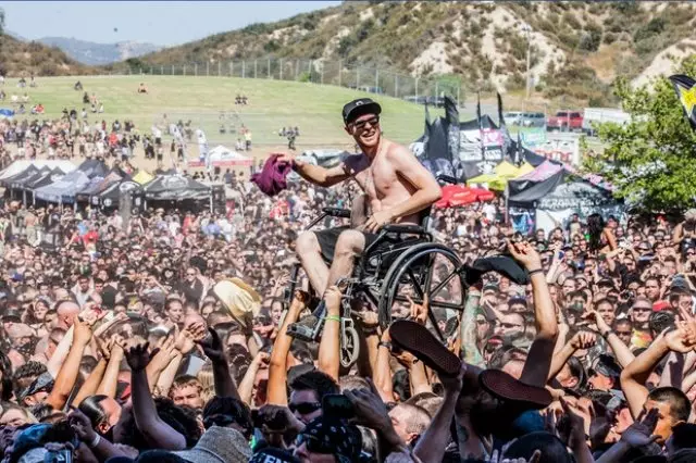 8 Tiştên ku her kes mecbûr e ku li festîvalên muzîkê bike