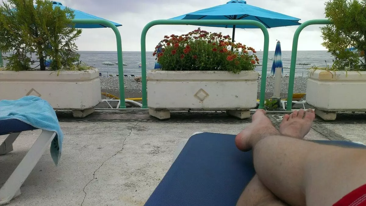 13 standard boring photos of vacation from social networks