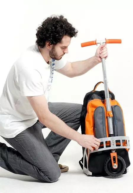 Backpackscooter0169024803.