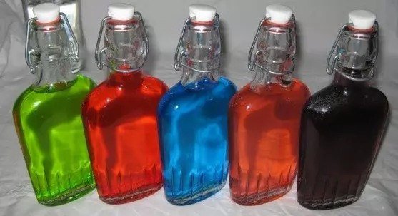 Preparing unusual vodka at home