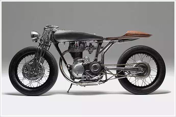 Royal Enfield Bullet 500 werk Max Hazana - dit is die fiets!