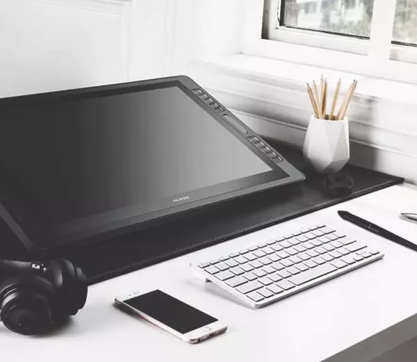 Huion Grafik Tablet: Semua tentang instrumen artis moden