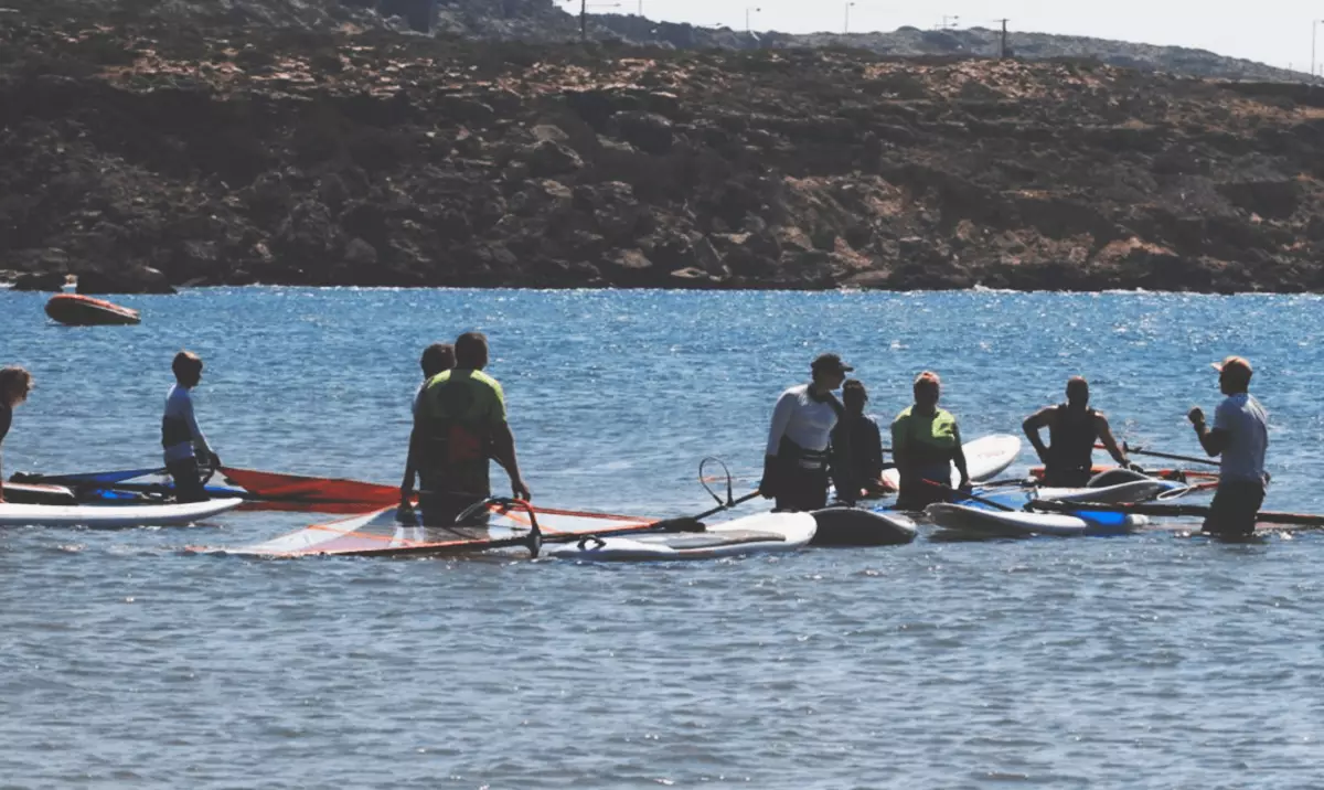 Dimana ngamimitian latihan Windsurfing: 5 déwan Hollandec Sakola Kapanggih 19845_6