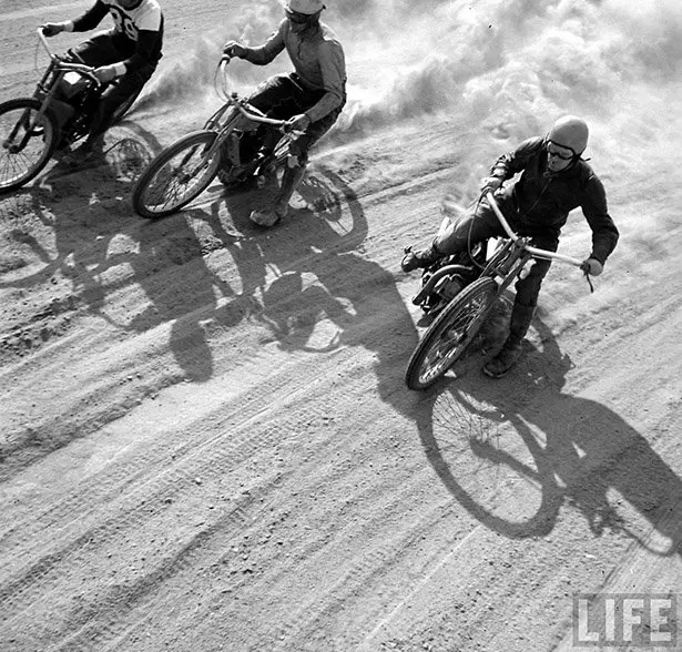 Motosikletçi Retro Fotoğraf 2051_10