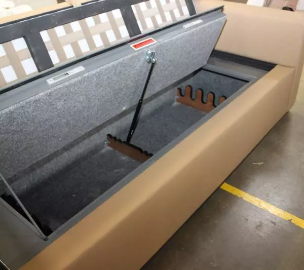 Bunker ing sofa