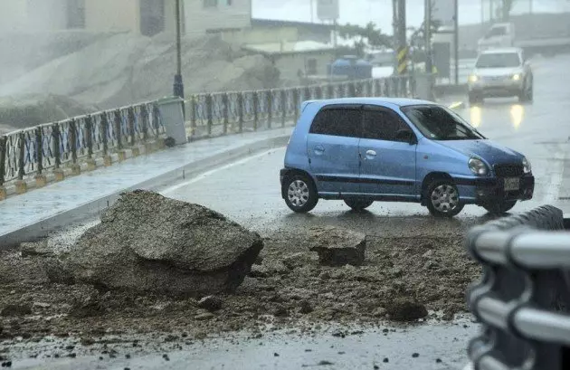 Typhoon Sanba दक्षिण कोरिया को कवर करता है 3224_6