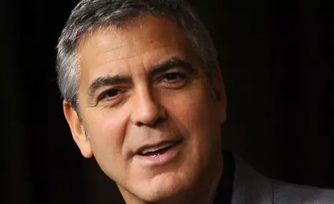 George Clooney a plătit cina germană