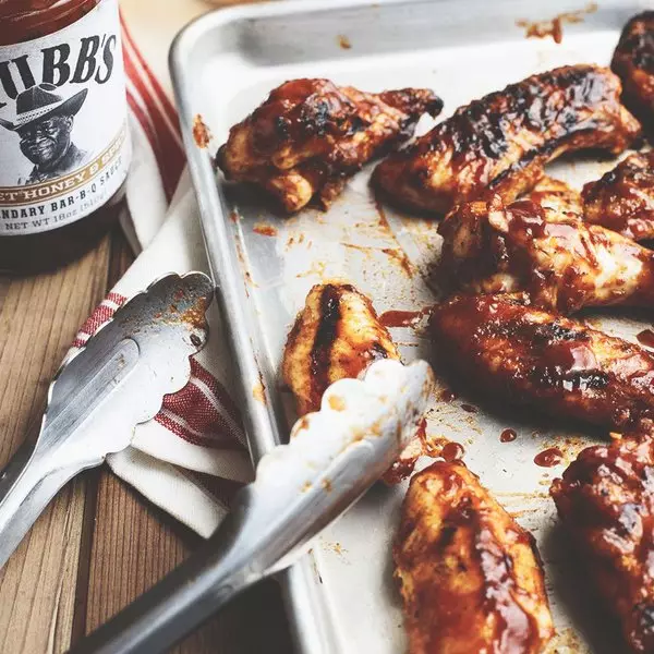 6 Legendary American Sauces para sa Grill Culture Connoisseurs.