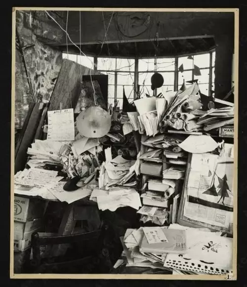 Alexander Calder, Sculptor