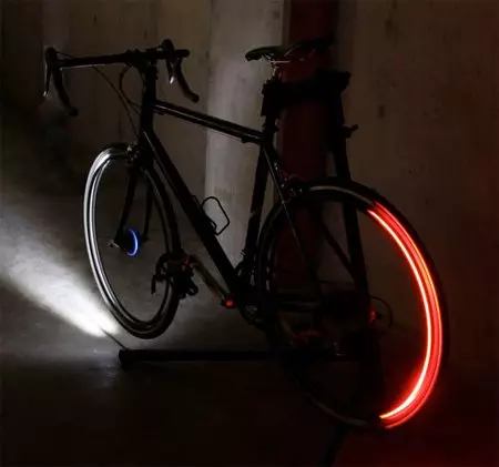 Revolights1214098970.