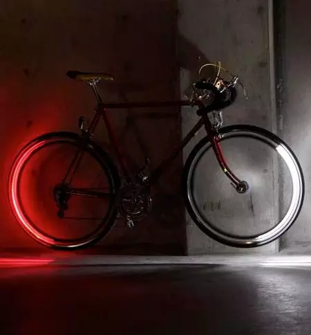 Revolights1564496464.