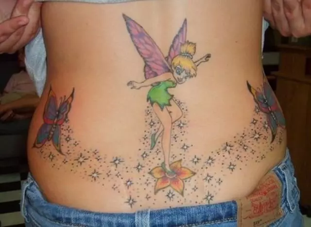 Ongebruikelijke en creatieve tatoeage voor Disney-liefhebbers 693_21